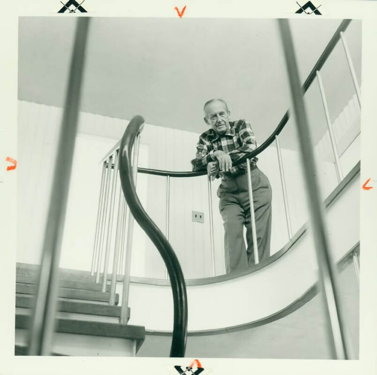 Process – A Bauhaus Bathroom